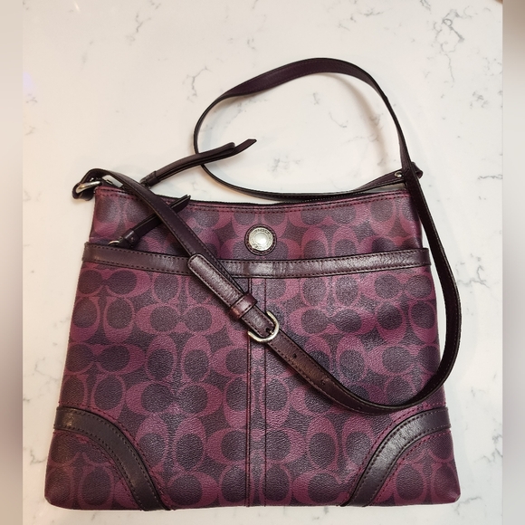Coach | Bags | Coach Madison Signature C Canvas Leather Crossbody Bag G168f187752 Guc | Poshmark